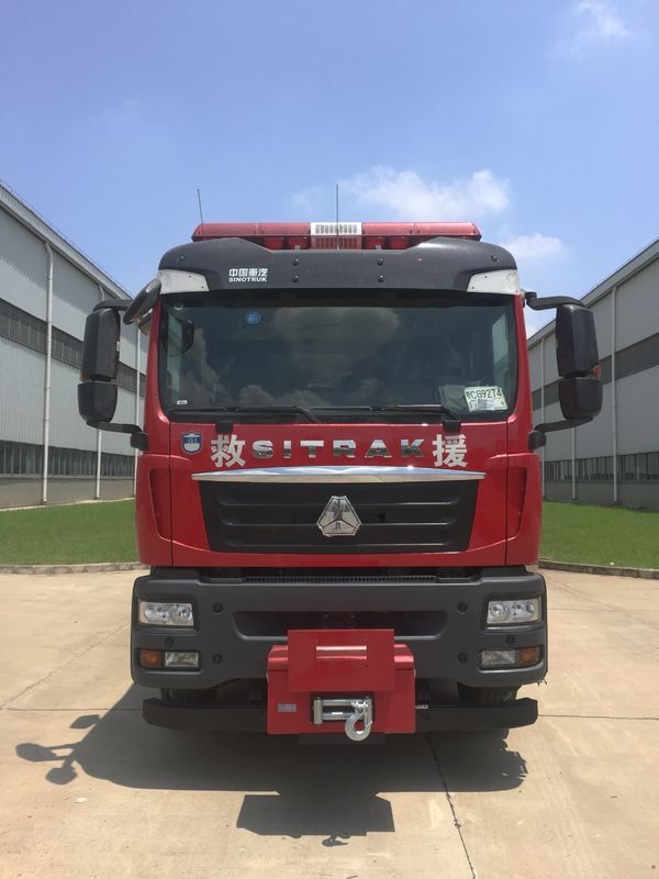 Red Color Emergency Rescue Vehicle 310HP 4X2 For Fire Fighting